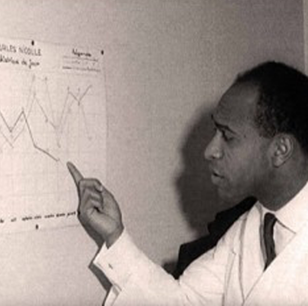 Fanon’s Pantheons - Radical Philosophy Archive, 1972-2016